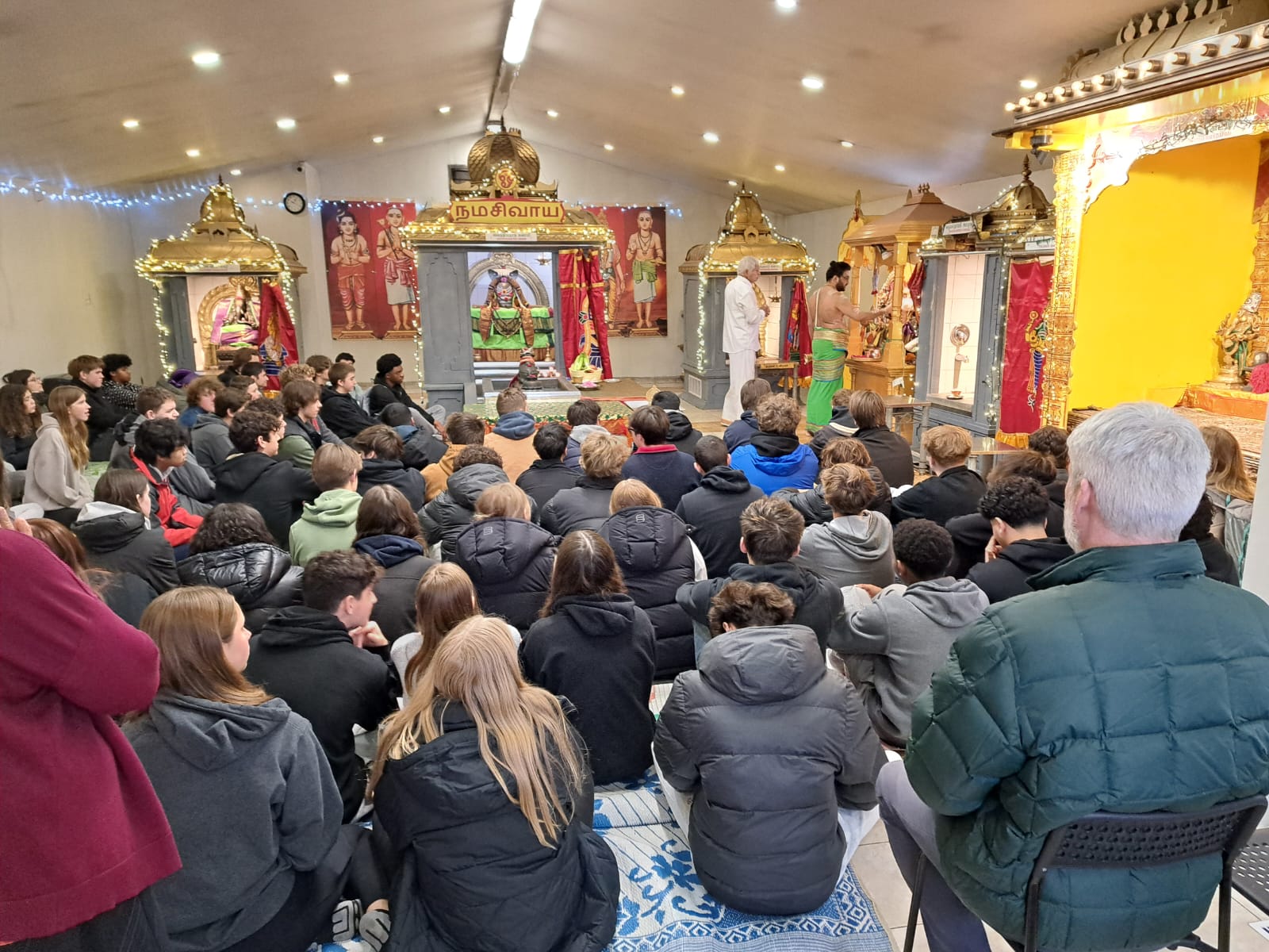 Student Visits – Ottawa Sivan Temple